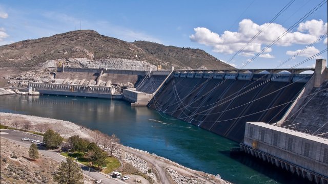 The Largest Hydroelectric Power Plants in the World - Renewable Energy ...