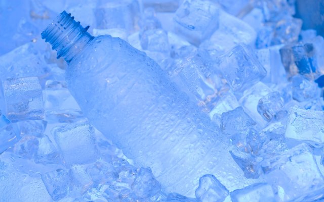 How can I freeze water as quickly as possible? - Physics mysteries ...