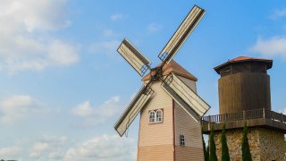 The History of Wind Power Utilization - Renewable Energy Sources ...